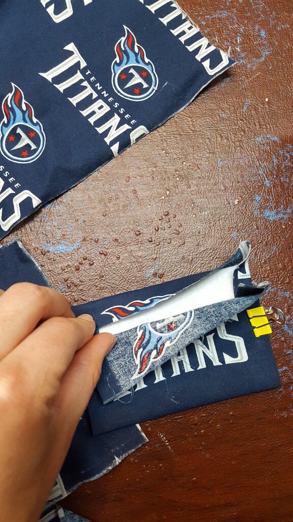 Oh So Stylish DIY Badge Holder | The Lady Beekeeper