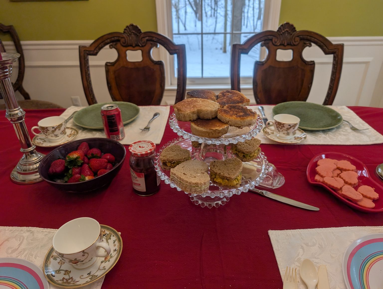 The Lady Beekeeper | A refined beekeeping experiment