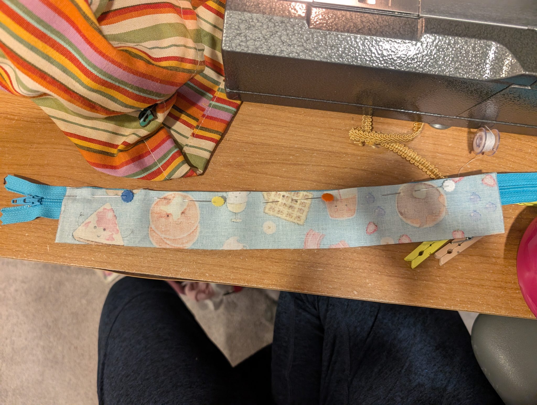 The Lady Beekeeper | A refined beekeeping experiment